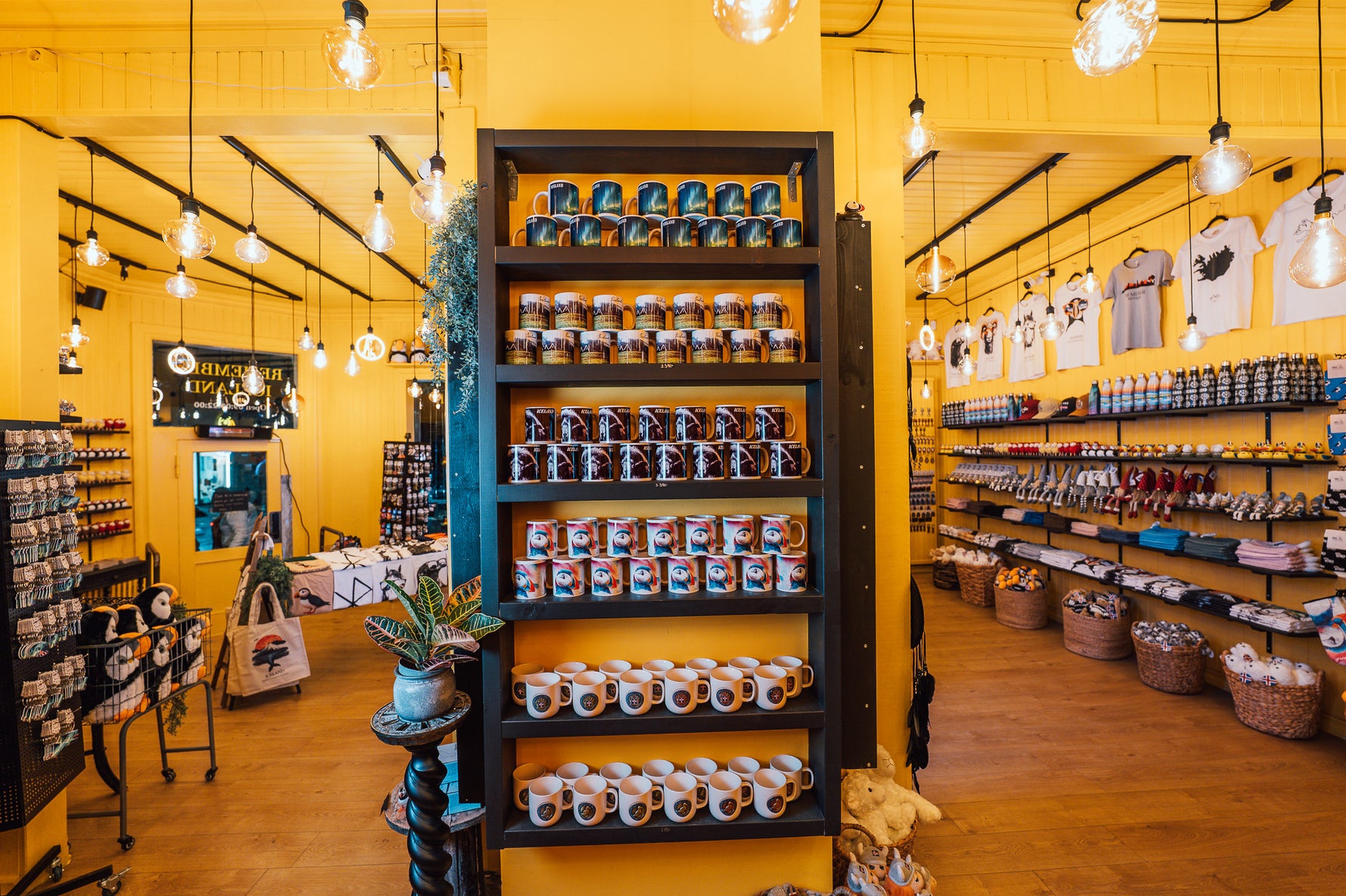 Remember Iceland – Unique Icelandic Gifts & Souvenirs